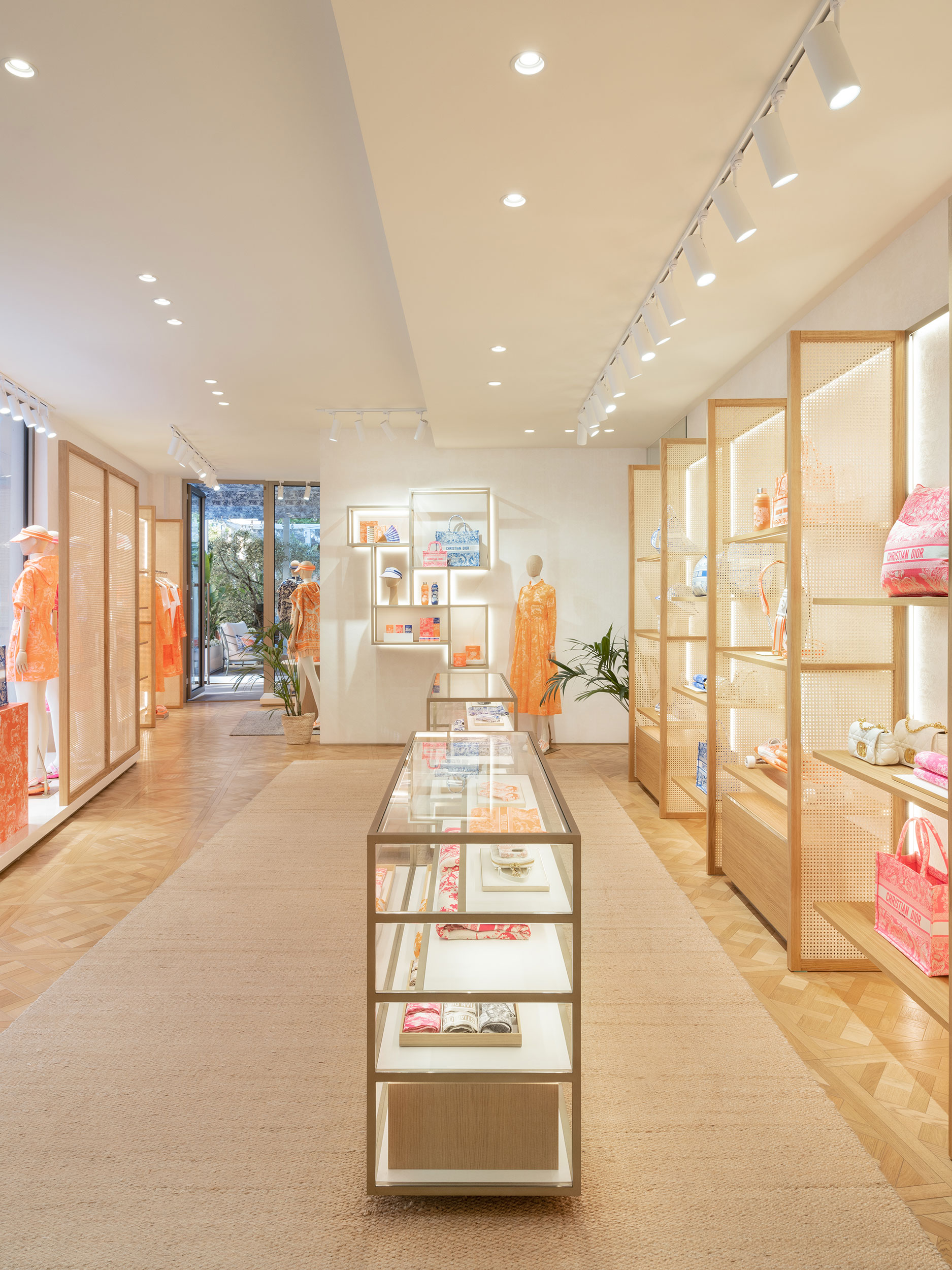 Marco Cappelletti Dior – Pop-up Store – Porto Montenegro | www ...