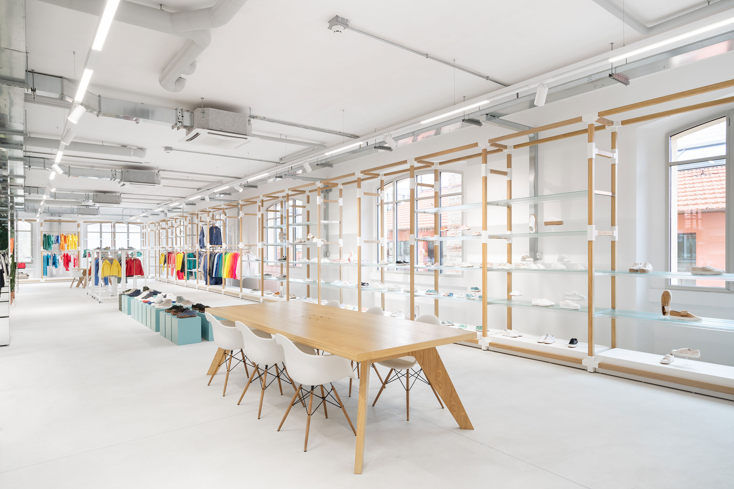 Marco Cappelletti Andrea Caputo – K-Way Showroom - Milano | www ...