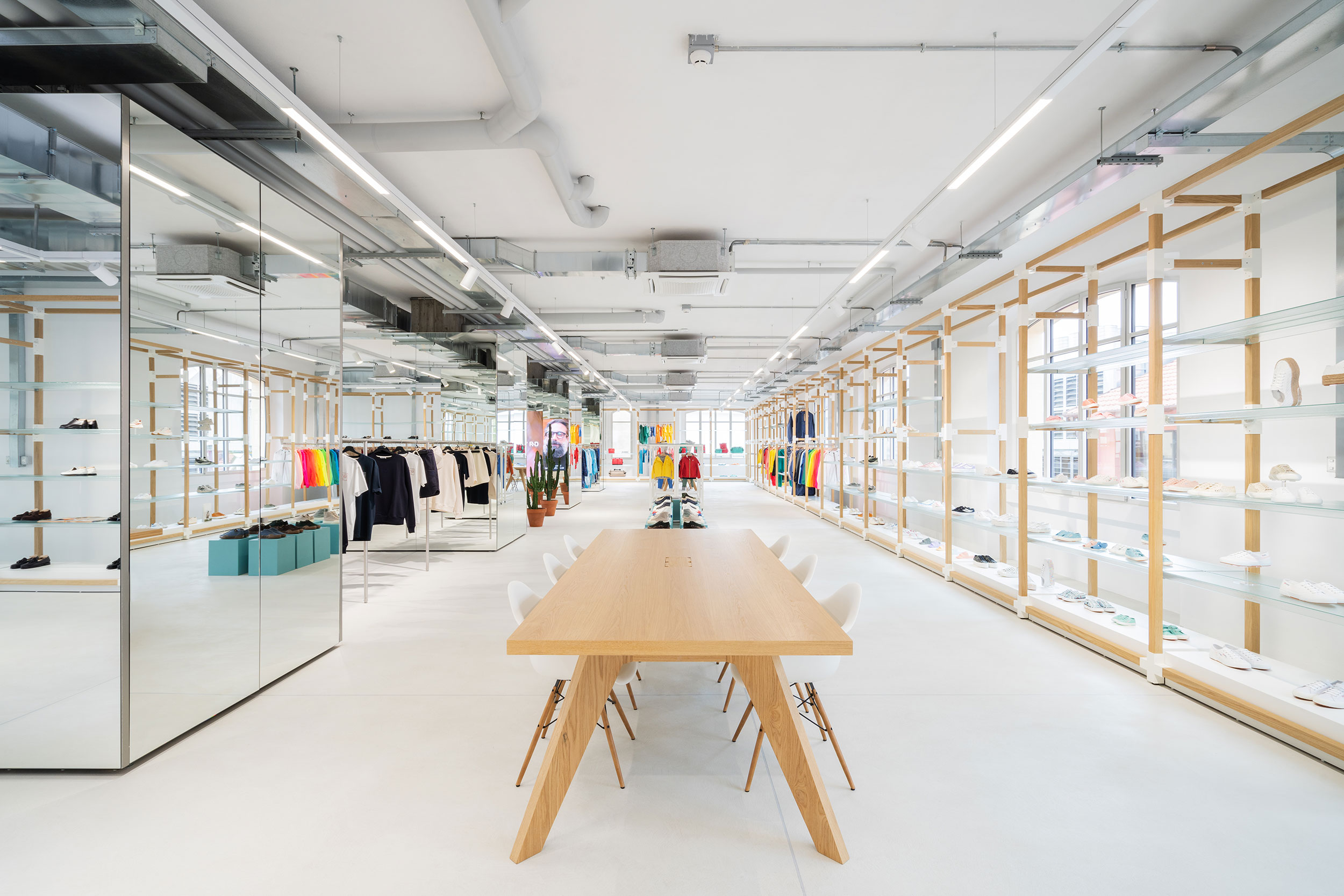 Marco Cappelletti Andrea Caputo – K-Way Showroom - Milano | www ...