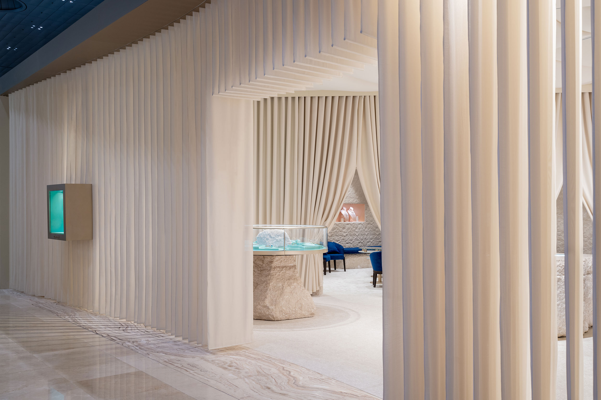 Marco Cappelletti OMA – Tiffany & Co. Booth | www.marcocappelletti.com